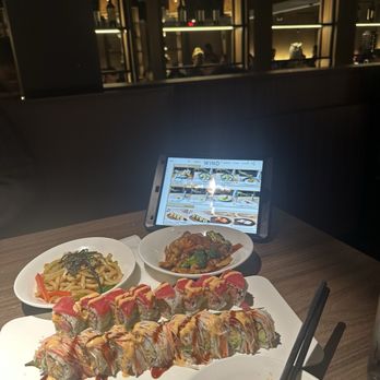 WIND JAPANESE AND THAI - Updated January 2025 - 246 Photos & 127 ...