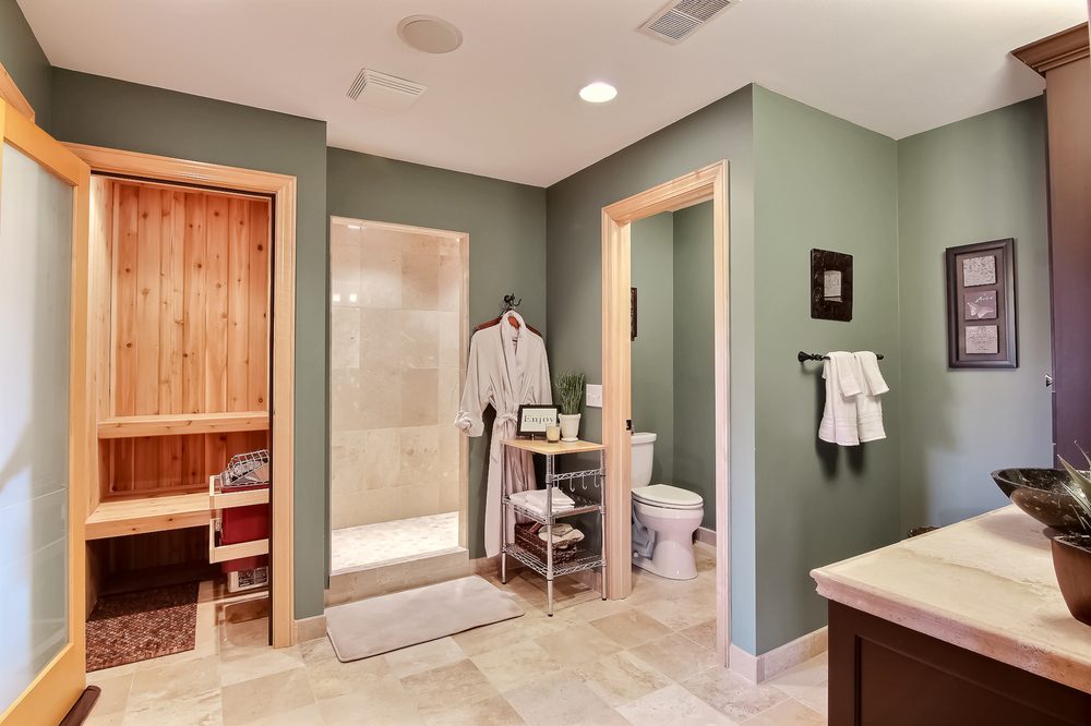 PAULA BERGLUND - CENTURY 21 PREMIER GROUP - Contact Agent - 30 Photos ...