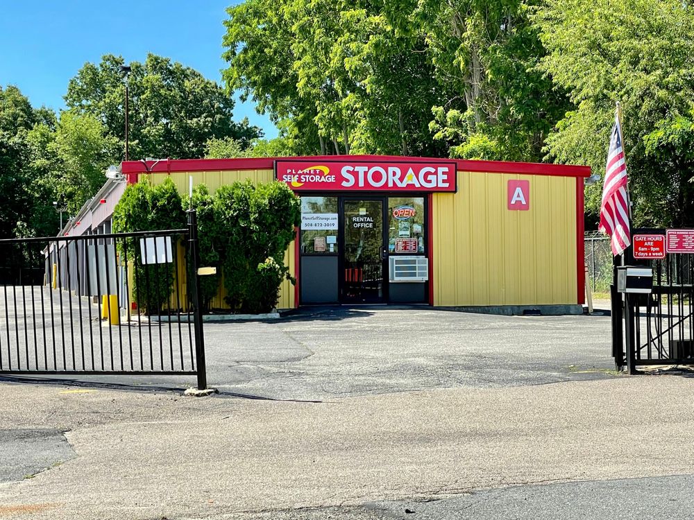 PLANET SELF STORAGE - Updated March 2025 - Request a Quote - 11 Photos ...