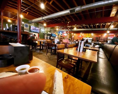 STILES SWITCH BBQ & BREW - 2143 Photos & 1822 Reviews - Barbeque - 6610 ...