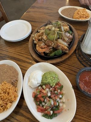 CASA TORRES - Updated December 2025 - 92 Photos & 220 Reviews - 2708 S ...