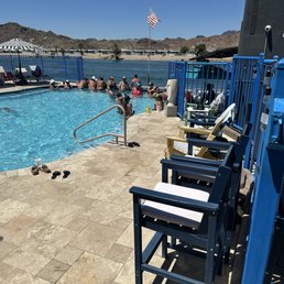 ROADRUNNER RESORT FLOATING DOCK BAR - Updated December 2025 - 85 Photos ...