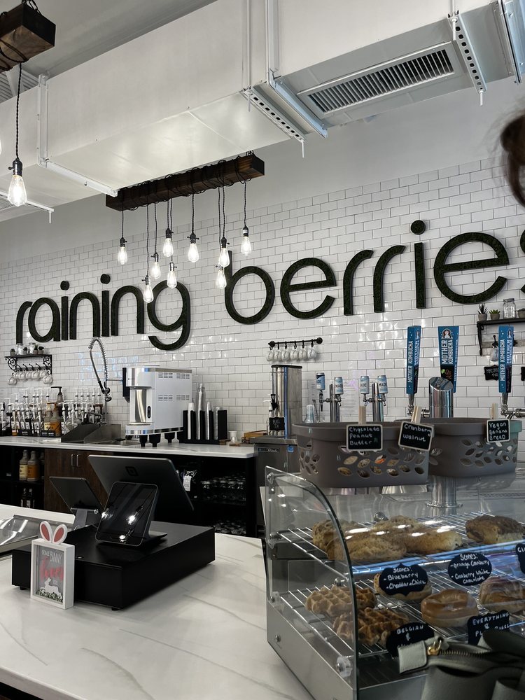 RAINING BERRIES - 90 Photos & 39 Reviews - 1631 Central Ave, St ...
