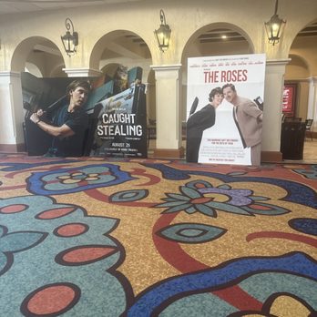 CINEMARK PALACE 20 AND XD - Updated November 2025 - 395 Photos & 347 ...