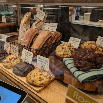 LEVAIN BAKERY - WEST LOOP, CHICAGO - Updated April 2025 - 562 Photos ...