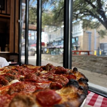 GRIMALDI’S PIZZERIA - Updated February 2025 - 154 Photos & 142 Reviews ...