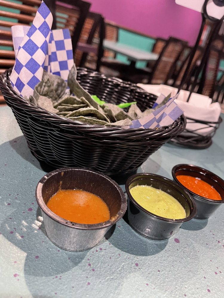 PELICANO RESTAURANT - Updated December 2025 - 18 Photos & 10 Reviews ...