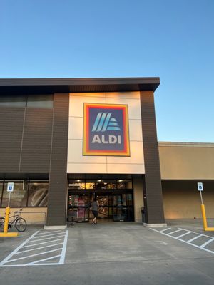 ALDI - Updated March 2026 - 54 Photos & 25 Reviews - 3938 N Shepherd Dr ...