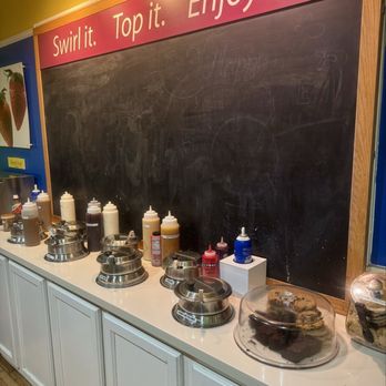 YOLOBERRY YOGURT - Updated August 2025 - 219 Photos & 383 Reviews - 316 ...