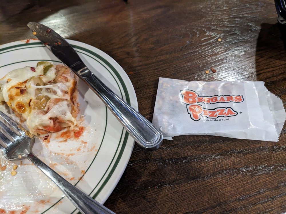 BEGGARS PIZZA - Updated December 2025 - 33 Photos & 81 Reviews - 417 ...