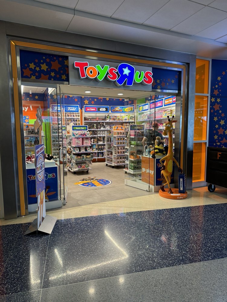 TOYS R US - Updated December 2025 - 2400 Aviation Dr, Dallas, Texas ...