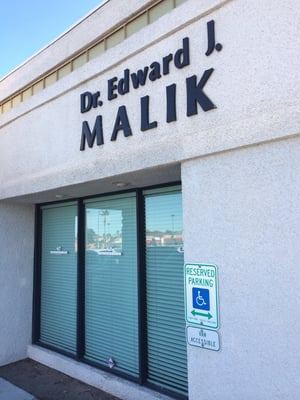 EDWARD J MALIK, OD - EYES & OPTICS - Updated January 2026 - 18 Reviews ...