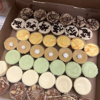 HANK’S CHEESECAKES - Updated January 2026 - 115 Photos & 130 Reviews ...