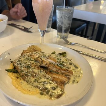 THE GROVE WINE BAR & KITCHEN - 444 Photos & 554 Reviews - 3001 RR 620 S ...