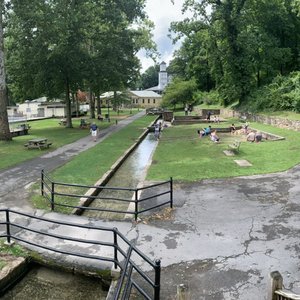 BERKELEY SPRINGS STATE PARK BATH HOUSE - 93 Photos & 79 Reviews - 2 S ...