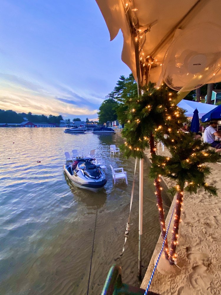 NAZBAR & GRILL - Updated July 2024 - 63 Photos & 40 Reviews - 1086 ...