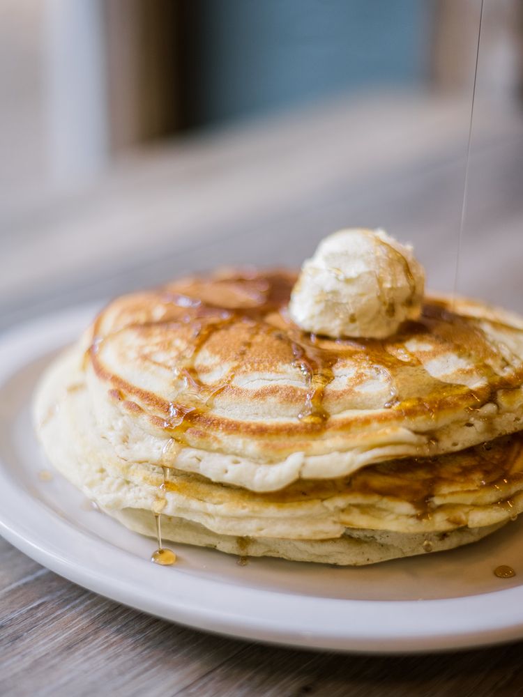 WATERLOO ICE HOUSE 360 & 2222 - Updated December 2025 - 165 Photos ...