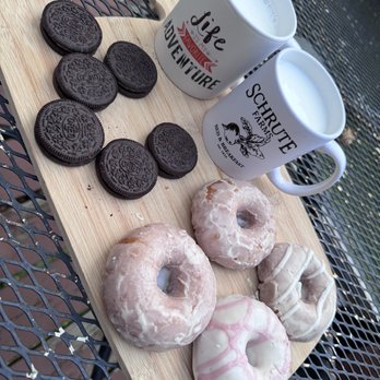 FEDERAL DONUTS & CHICKEN - Updated November 2025 - 231 Photos & 144 ...