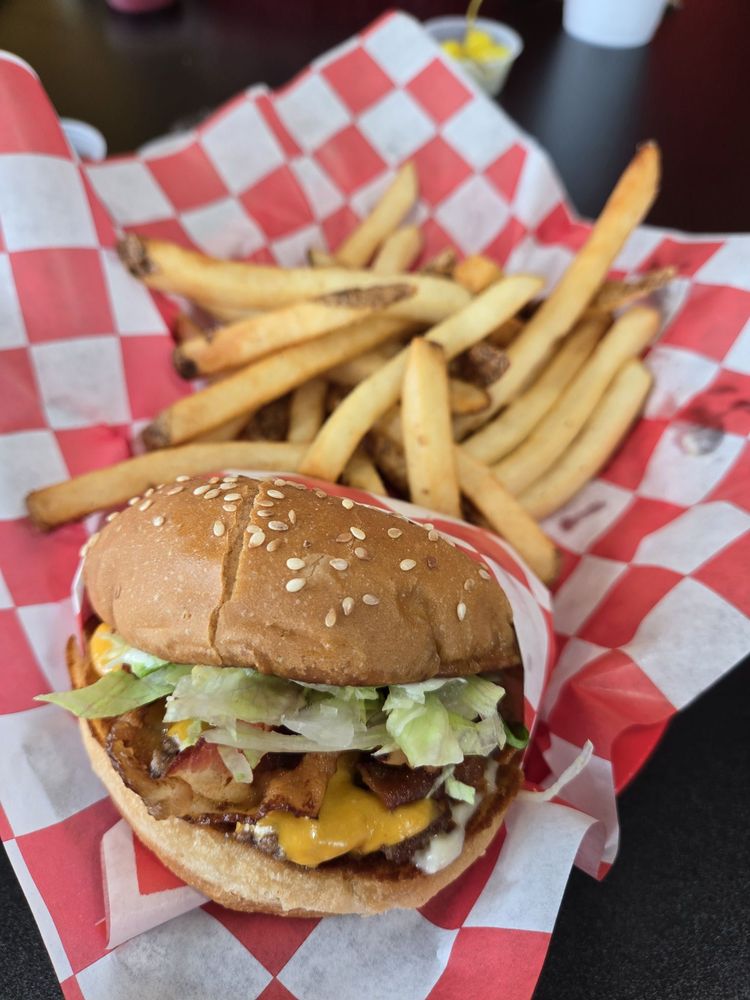 SKY ROCKET BURGER - Updated December 2025 - 27 Photos & 27 Reviews ...