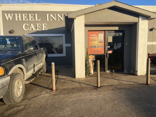 THE WHEEL INN - Updated July 2024 - 29 Photos & 33 Reviews - 404 10th ...