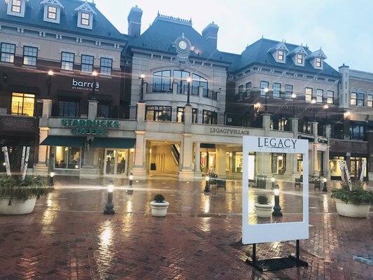 LEGACY VILLAGE SHOPPING CENTER - 28 Photos & 44 Reviews - 25001 Cedar ...