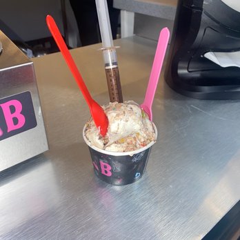 FROSTY’S LAB NITROGEN YOGURT & ICE CREAM - Updated September 2024 - 123 ...