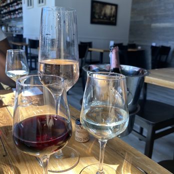 VERRE WINE BAR - 217 Photos & 181 Reviews - 2415 Wilson Blvd, Arlington ...