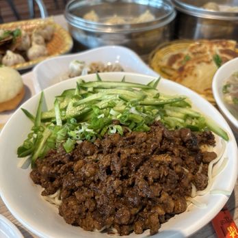 BUN WORLD - Updated July 2025 - 574 Photos & 204 Reviews - 1071 N ...