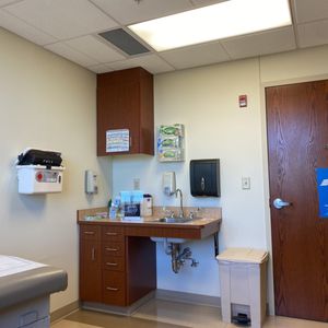 LOYOLA MEDICINE | IMMEDIATE CARE - BURR RIDGE - Updated May 2025 - 6800 ...