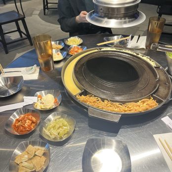 MR PIG KOREAN BBQ - Updated December 2024 - 108 Photos & 70 Reviews ...
