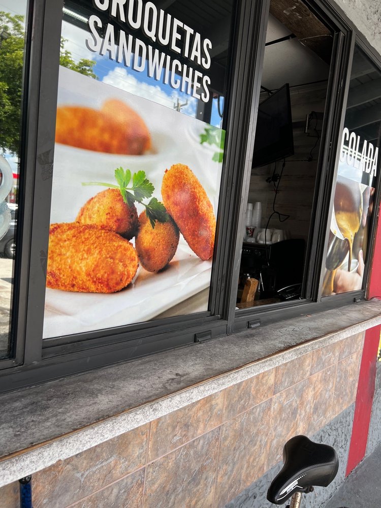 CAFETERIA 747 - Updated January 2026 - 18 Photos - 4665 NW 7th St ...