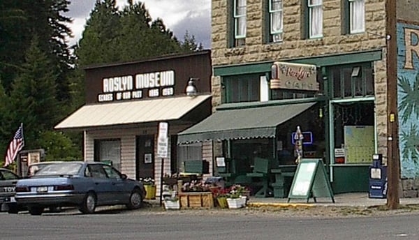 ROSLYN MUSEUM - Updated April 2026 - 203 W Pennsylvania Ave, Roslyn ...