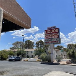 HUNCHO’S FRIED CHICKEN & BURGERS - Updated September 2025 - 97 Photos ...