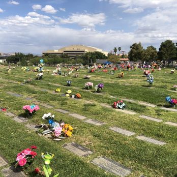 PALM DOWNTOWN MORTUARY & CEMETERY - Updated May 2026 - 40 Photos & 34 ...