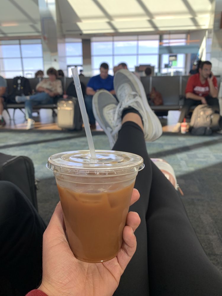 ELEMENTAL COFFEE - WILL ROGERS AIRPORT - 7100 Terminal Dr, Oklahoma ...