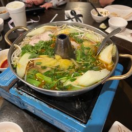 9 ROSES - Updated December 2025 - 692 Photos & 308 Reviews - 1100 ...