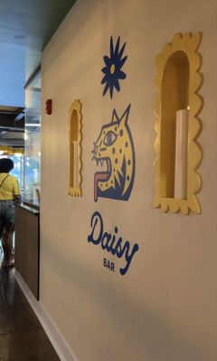 DAISY BAR - Updated October 2025 - 40 Photos - 14 Reviews - 1125 Mass ...