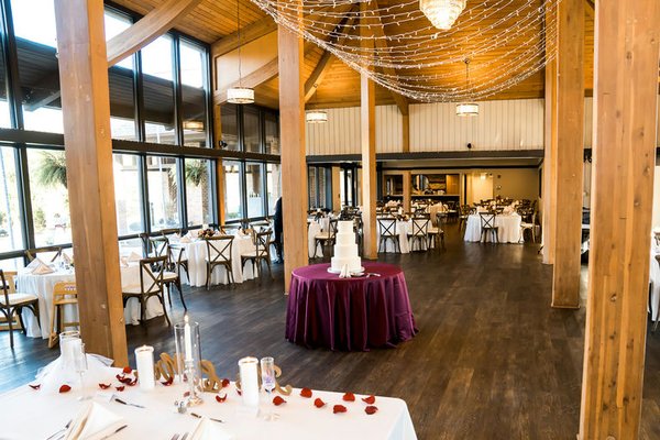 THE OAK BROOK MANOR - Updated September 2025 - 29 Photos - 800 Oak ...