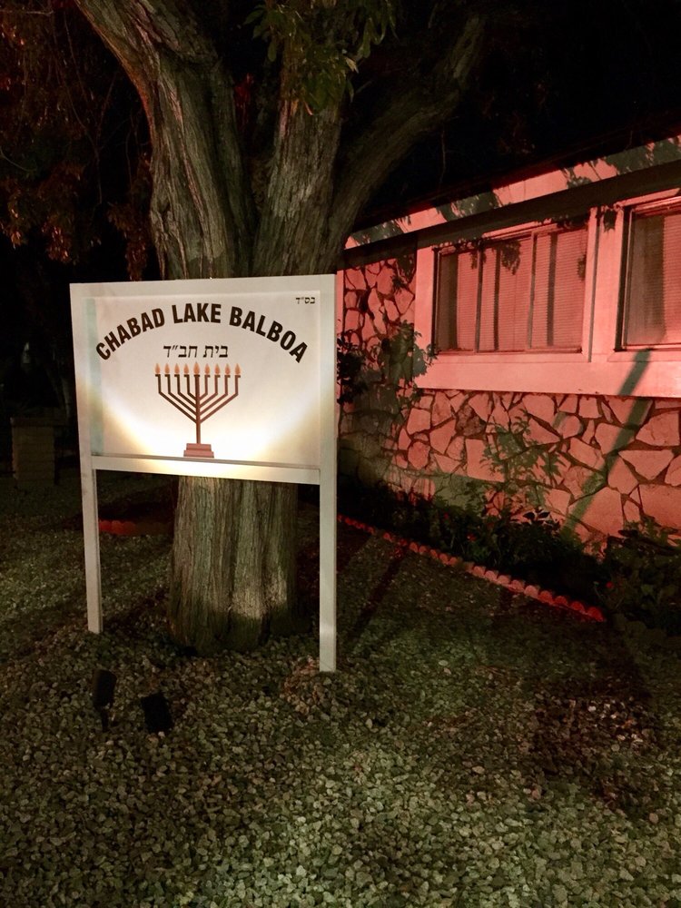 CHABAD LAKE BALBOA - Updated December 2025 - 7006 Louise Ave, Los ...