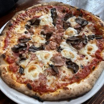 BEVO BAR + PIZZERIA - Updated March 2025 - 565 Photos & 424 Reviews ...