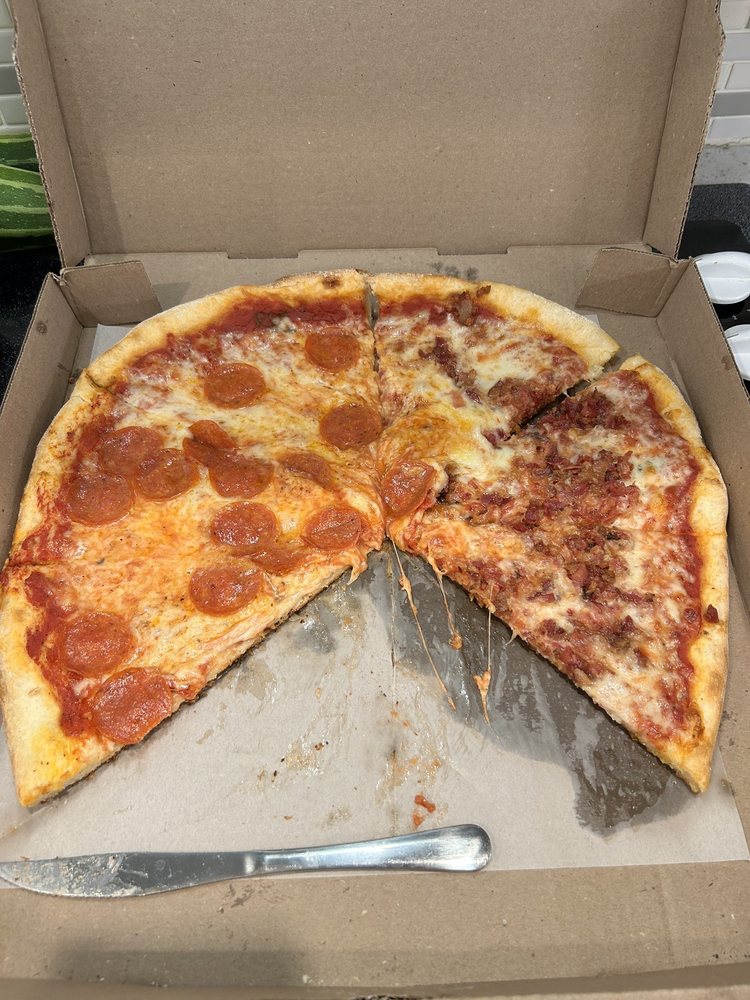 CARLOS PIZZA - Updated April 2026 - 15 Photos & 17 Reviews - 1147 Penn ...
