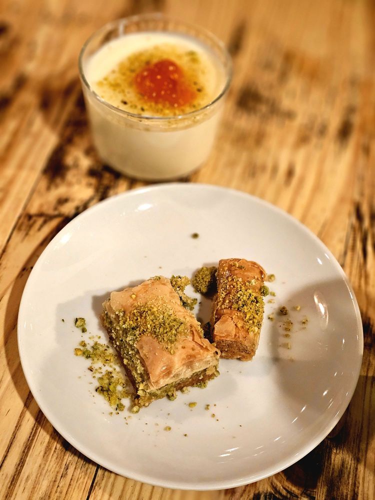 LI BEIRUT - Updated December 2025 - 380 Photos & 218 Reviews - 619 W ...