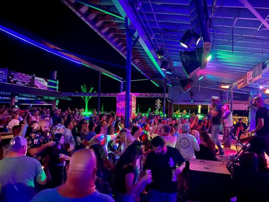 BLARNEY ISLAND - Updated September 2025 - 128 Photos & 132 Reviews ...