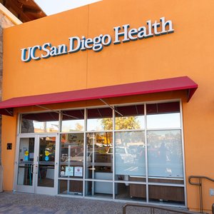 COMMUNITY HEALTH GROUP - Updated April 2025 - 32 Reviews - 2420 Fenton ...