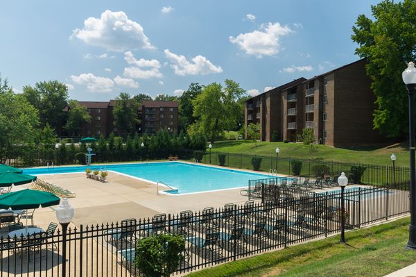 FOXFIRE APARTMENTS - Updated January 2026 - 20 Photos & 15 Reviews ...