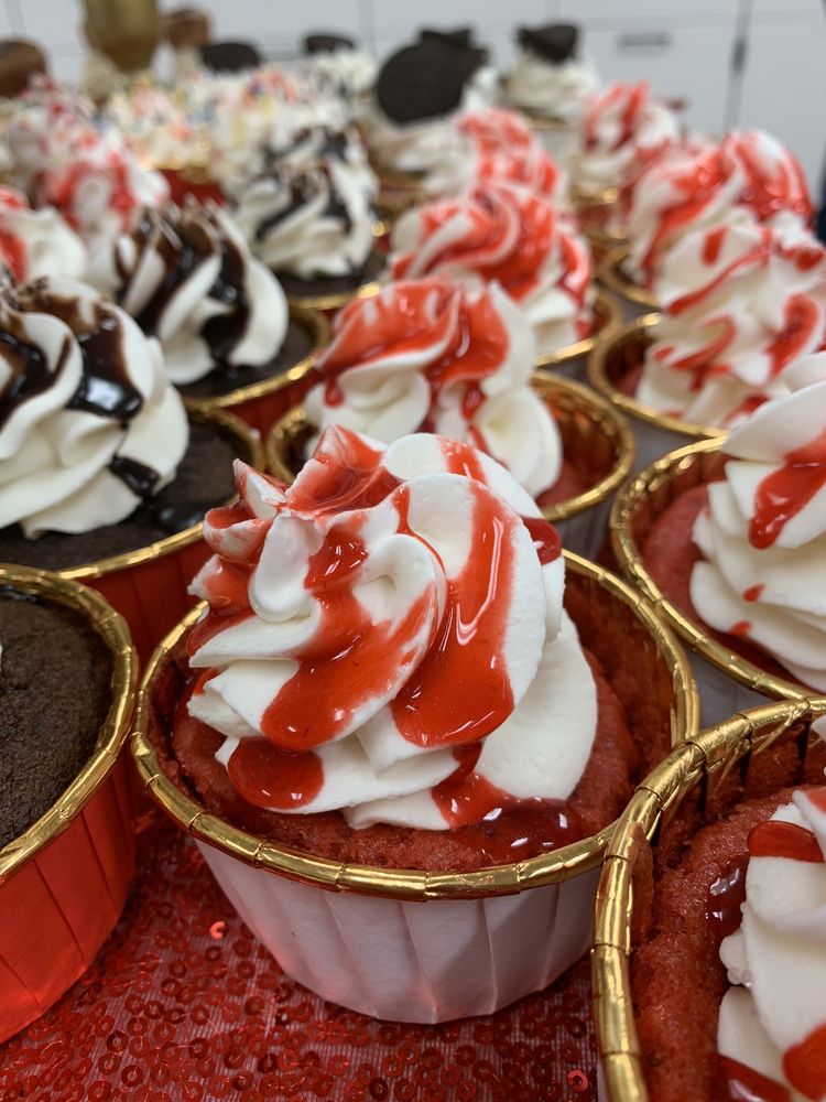 THE SIFTED SUGAR - Updated December 2025 - 25 Photos & 14 Reviews ...