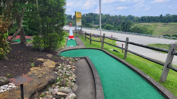 WILLOW MINIATURE GOLF & ICE CREAM SHOP - Updated April 2026 - 36 Photos ...