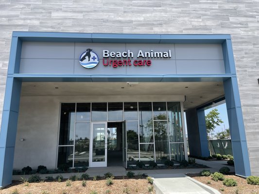 BEACH ANIMAL URGENT CARE - 35 Photos & 21 Reviews - 19201 Brookhurst St ...