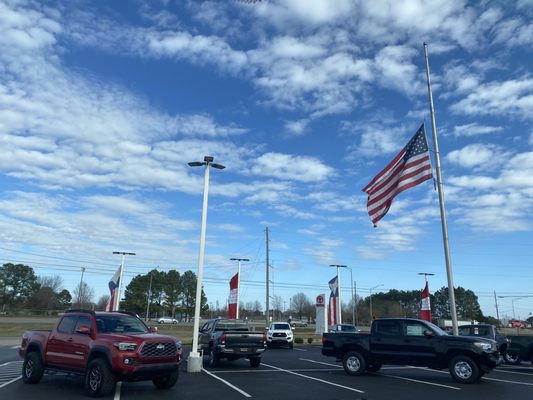 SERRA TOYOTA OF DECATUR - Updated December 2025 - 10 Photos & 55 ...