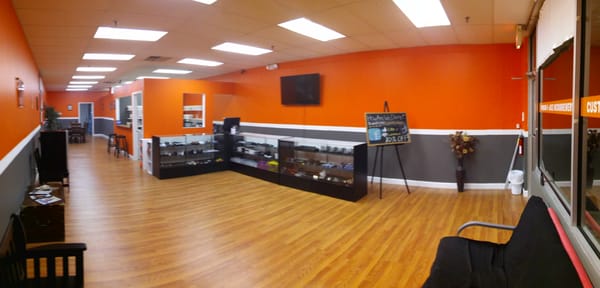 PUCKERFISH - ONTARIO - Updated December 2025 - 1625 W 4th St, Ontario ...